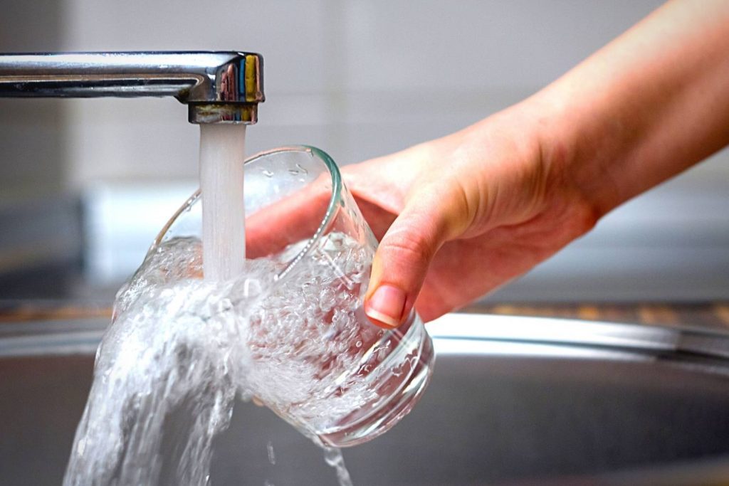 How To Purify Tap Water by Boiling | Surreal Home